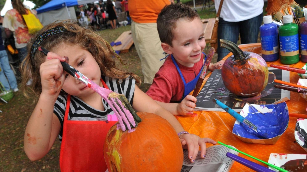 Long Island Fall Festival has 4 days of events in Huntington - Newsday