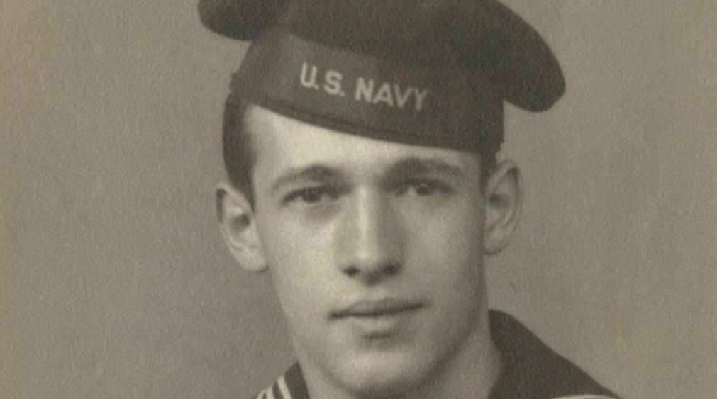 Anthony G. Adesso dies; WWII hero who saved crew mates was 91 - Newsday