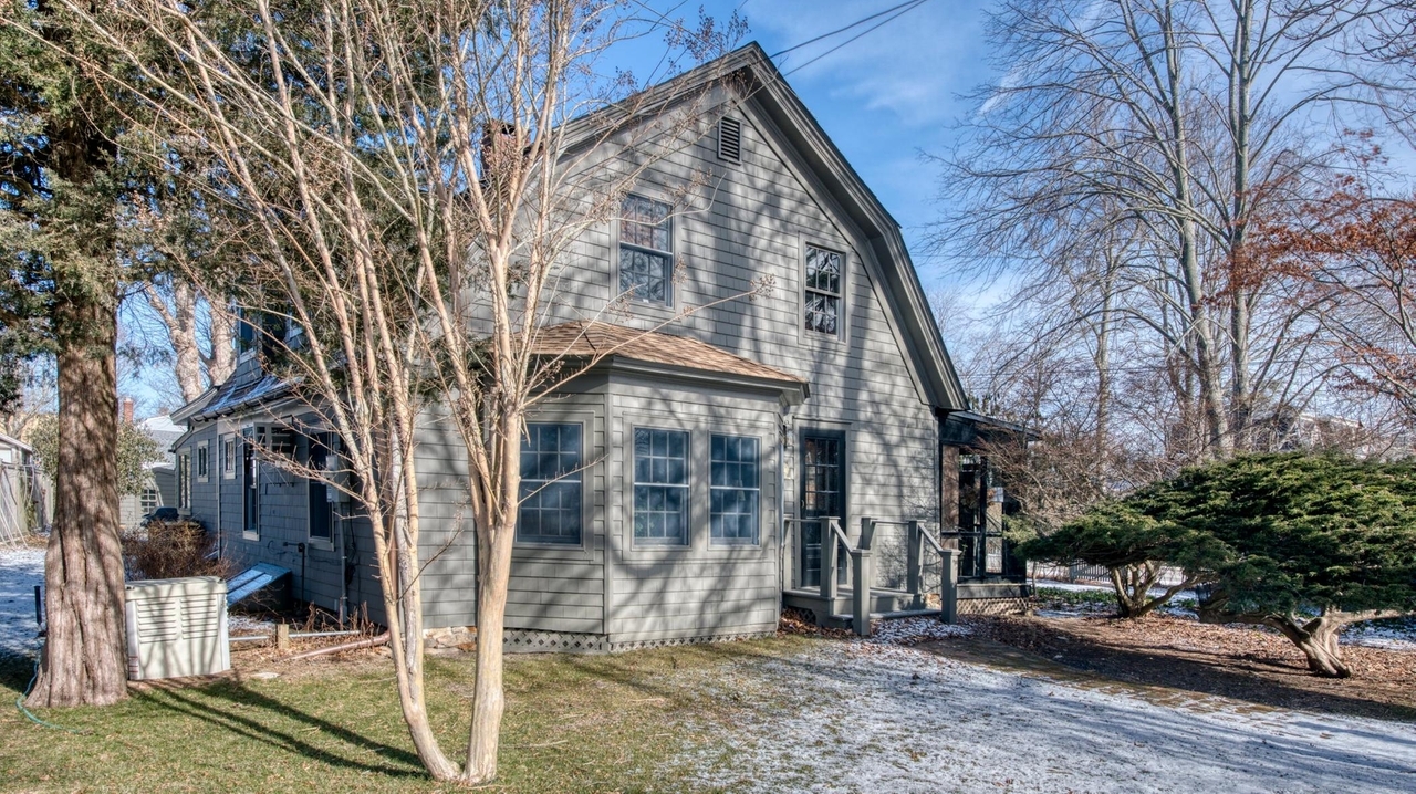 Orient house for sale built in 1716 one of oldest in area - Newsday