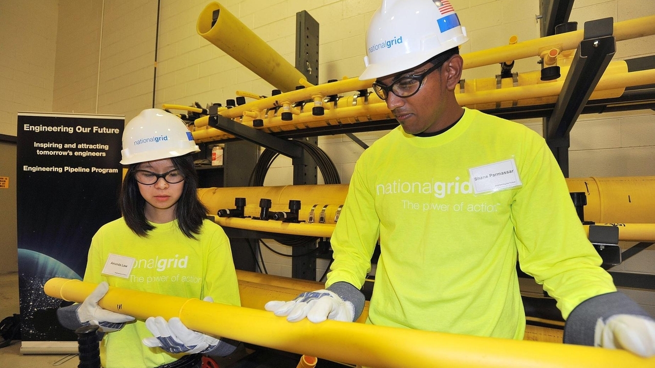 High schools join engineering pipeline - Newsday