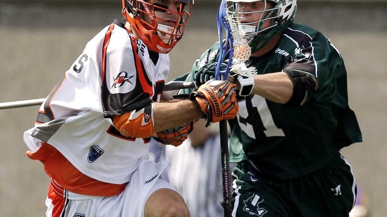 Tim Henderson puts lacrosse on hold to serve in military - Newsday