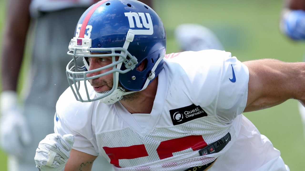 Giants LB Connor Barwin embracing role as mentor to young defenders ...