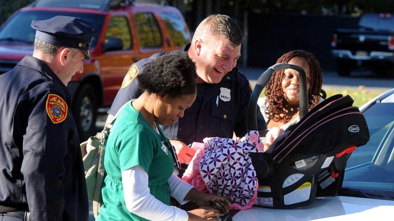 Gail Solomon, of Bay Shore, charged with child endangerment after ...
