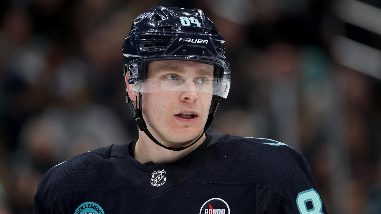 Former Rangers Kaapo Kakko, Ryan Lindgren face Blueshirts for the first ...