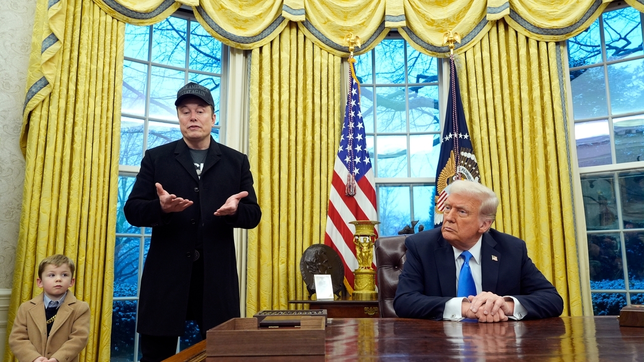 White House says Elon Musk is not in charge at DOGE, but is advising ...