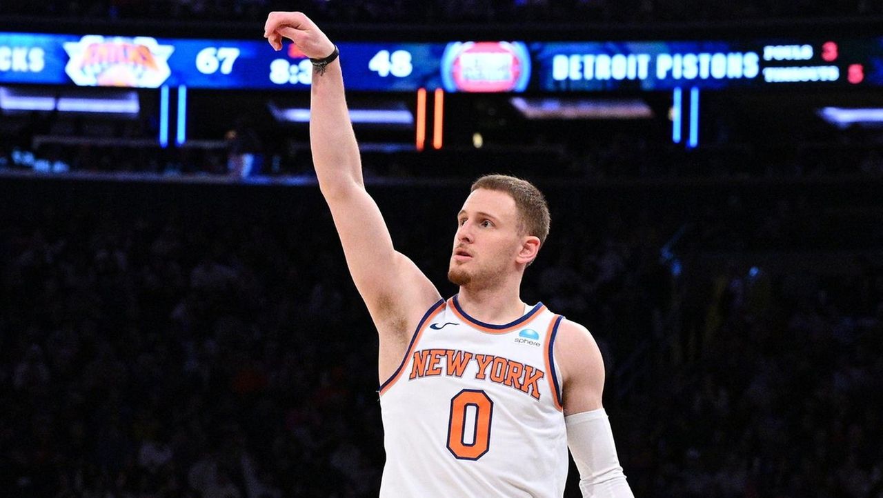 Knicks' Donte DiVincenzo sets team record with 11 three-pointers, drops ...