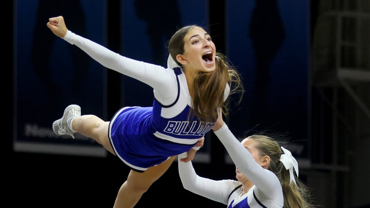 Newsday Cheer Fest: North Babylon - Newsday