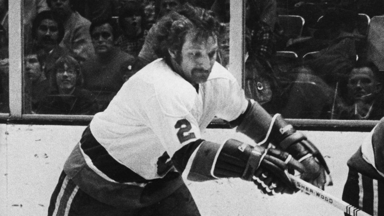 Gerry Hart, defenseman for expansion Islanders, dies at age 75 - Newsday