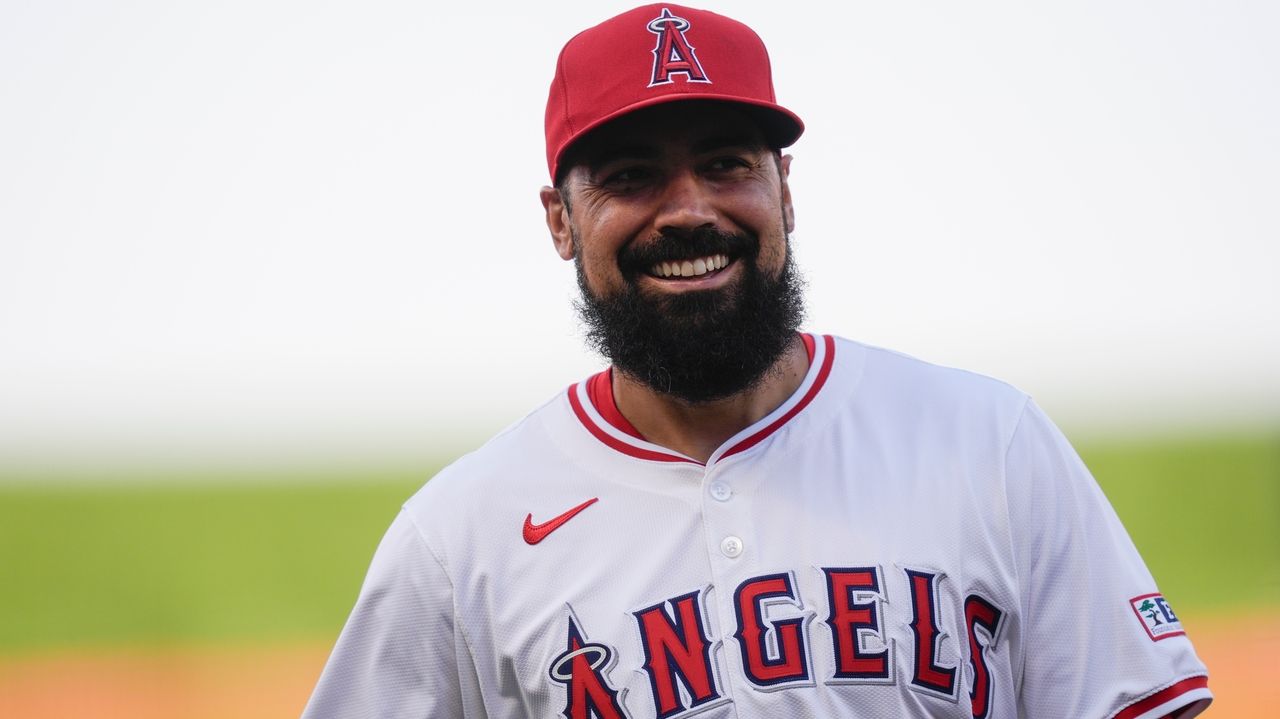 Angels' Rendon has RBI single in return after missing 68 games due to ...