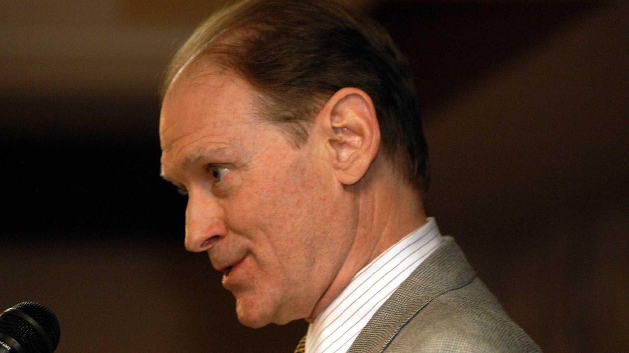 Former Clinton aide Harold Ickes still a political force - Newsday