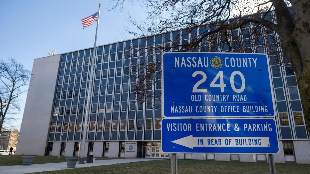 Nassau County buildings not lowering flags to half-staff in memory of ...