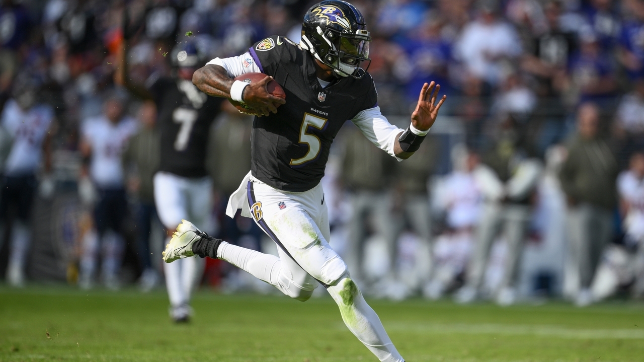 Tyler Huntley leads Ravens past Bears 30-16, Derrick Henry scores 2 TDs ...