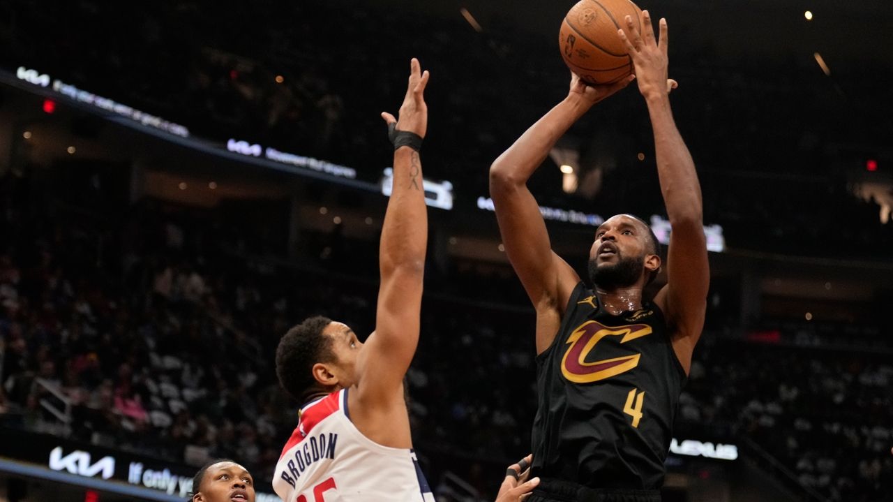 NBA-leading Cavaliers beat Wizards 118-87, extending Washington's losing streak to 15 - Newsday