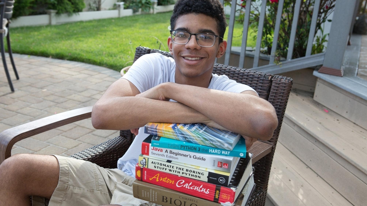 Extraordinary Senior: Justin Cange's attention to others propelled STEM ...