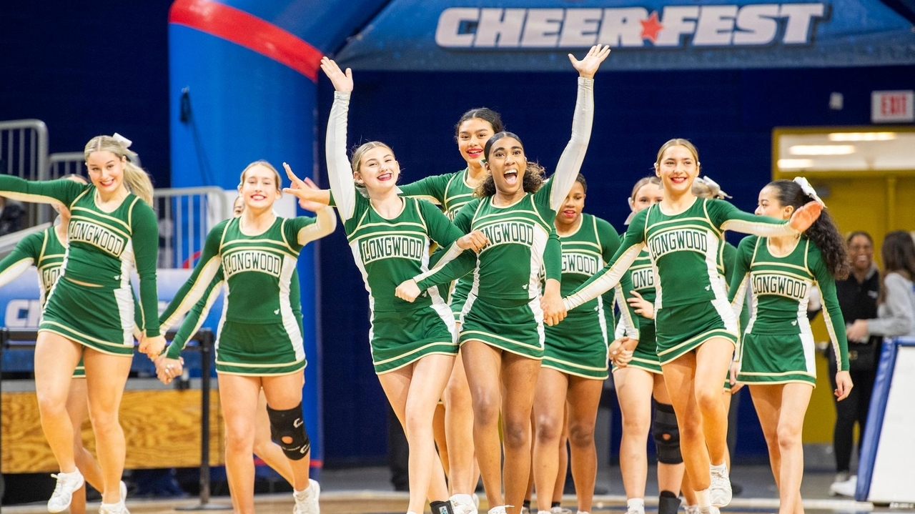 Newsday Cheer Fest 2025: Longwood - Newsday