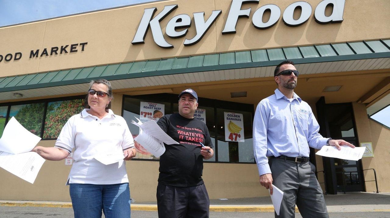 Union, owner of 6 Key Foods negotiate pension, health plans - Newsday