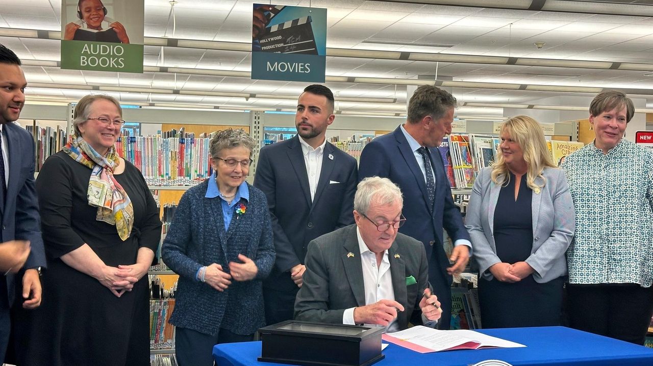 New Jersey becomes latest state to prohibit bans on books in school ...