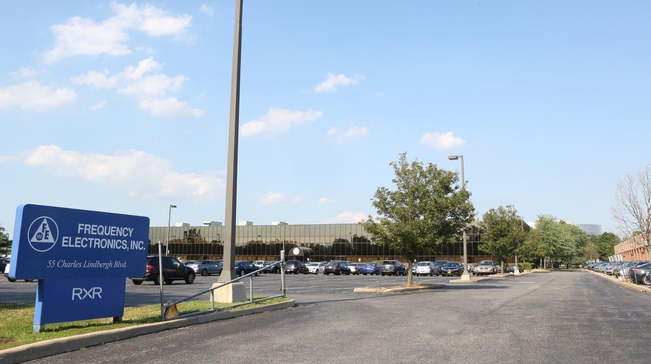 Frequency Electronics wins $20.3M mercury ion atomic clock contract ...