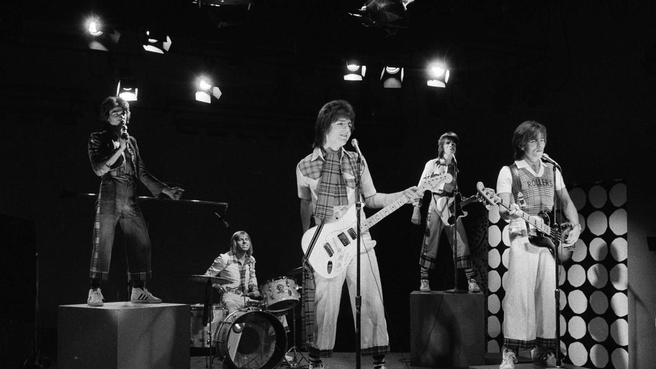 Alan Longmuir of the Bay City Rollers dies at 70 - Newsday