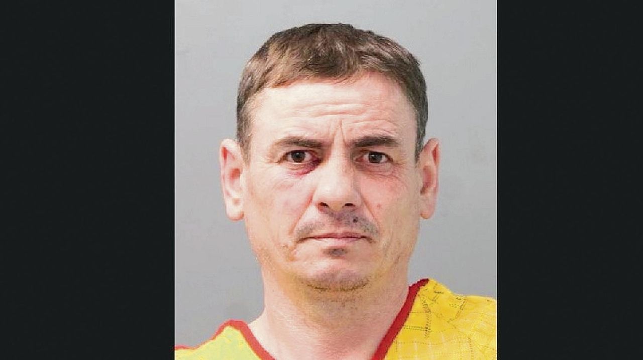 Ryszard Murawski, of Lindenhurst, sentenced to 22 years to life in ...