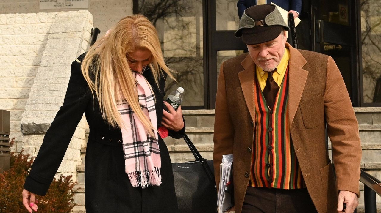 Wally Backman's ex-girlfriend testifies she feared for her 'life and ...