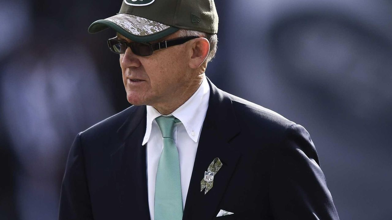 'Jets rebuilding' plane flies over MetLife Stadium before Steelers game ...