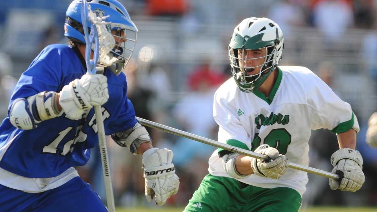 Ostrander quietly lifts Farmingdale - Newsday