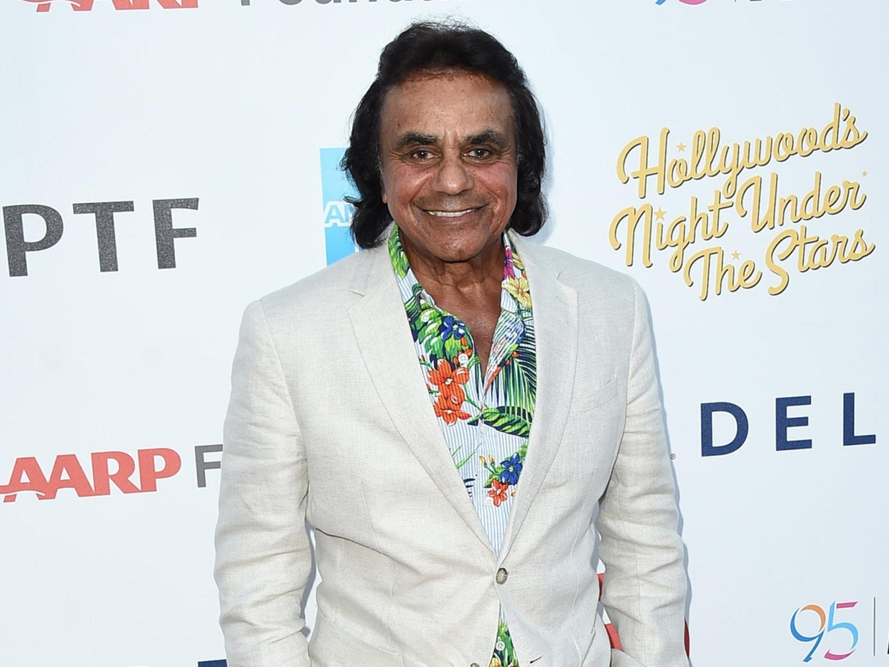 Johnny Mathis is back for an encore at Westbury - Newsday