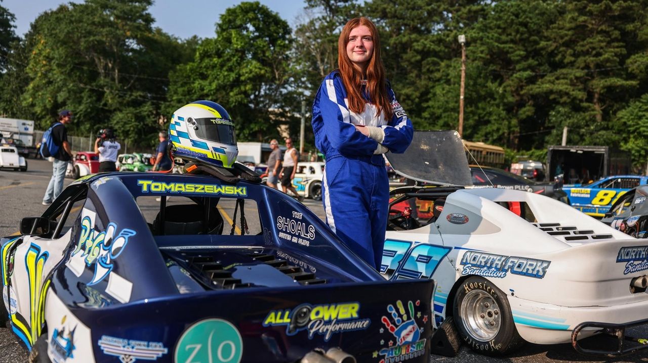 Madison Tomaszewski, 15, pursuing her racing dreams at Riverhead ...