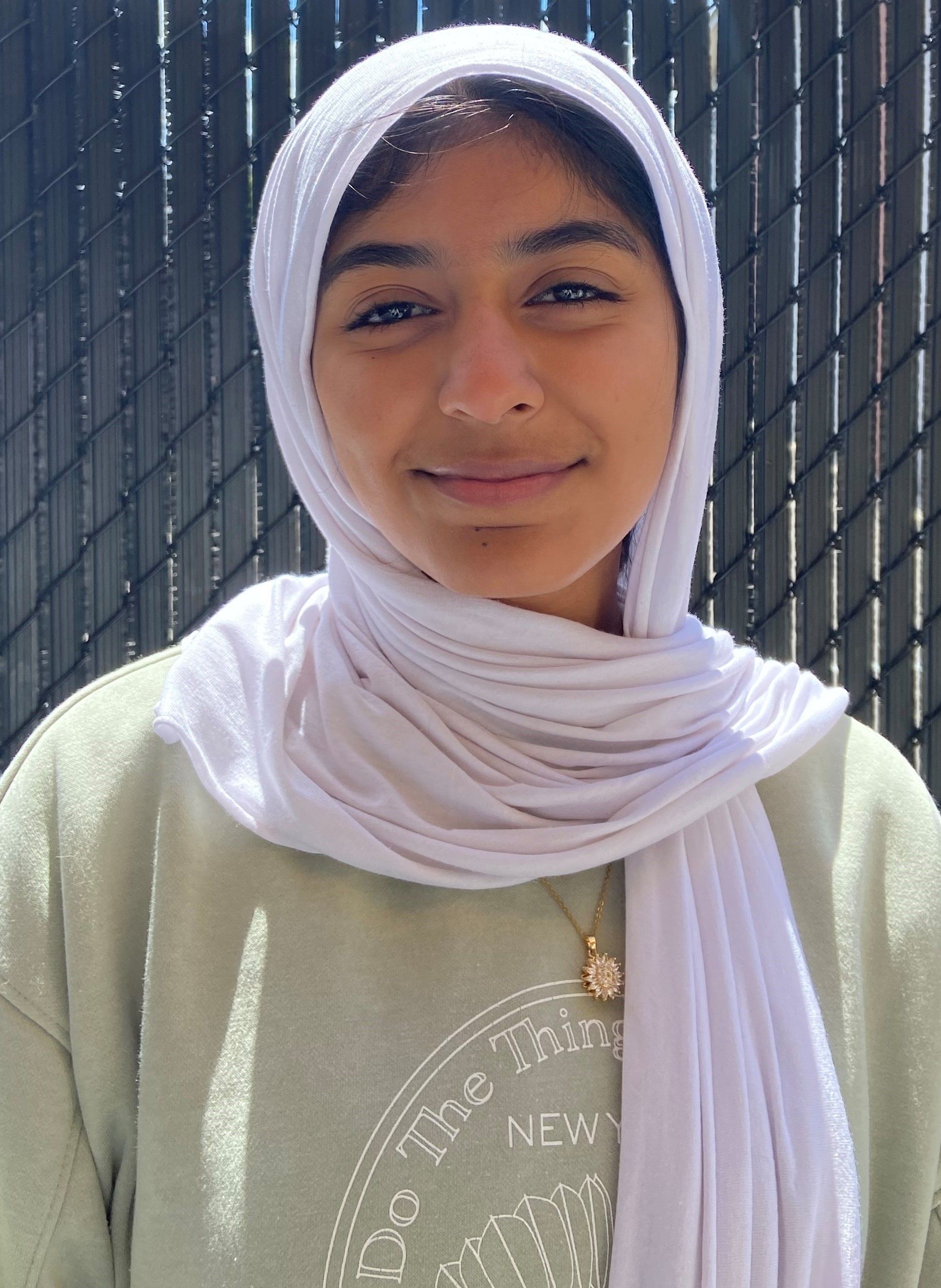 Ana Compton's Instagram, Twitter & Facebook on IDCrawl